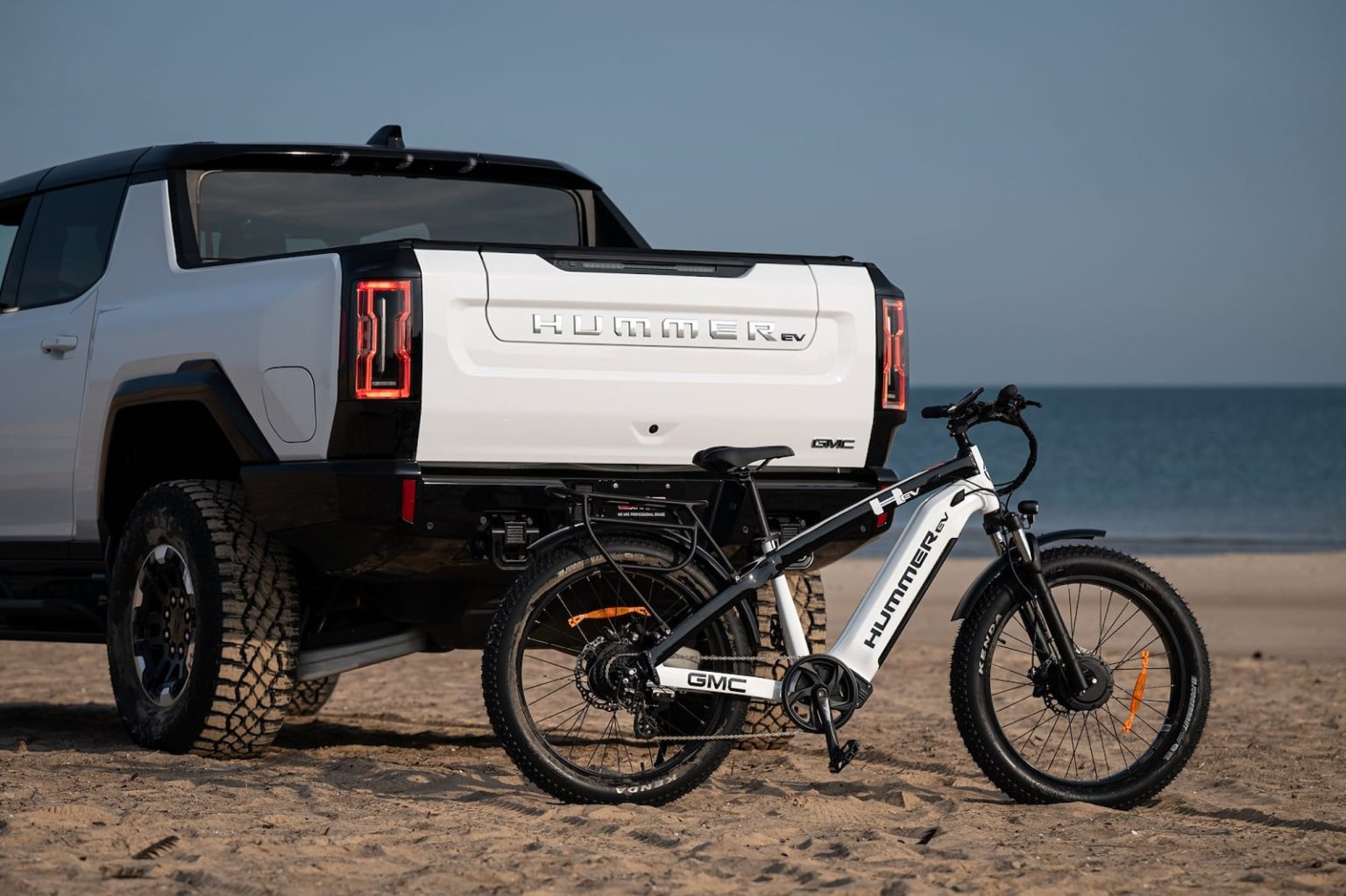 GMC Hummer EV Spawns New Hummer EV AWD Electric Bike – Suckstobebroke