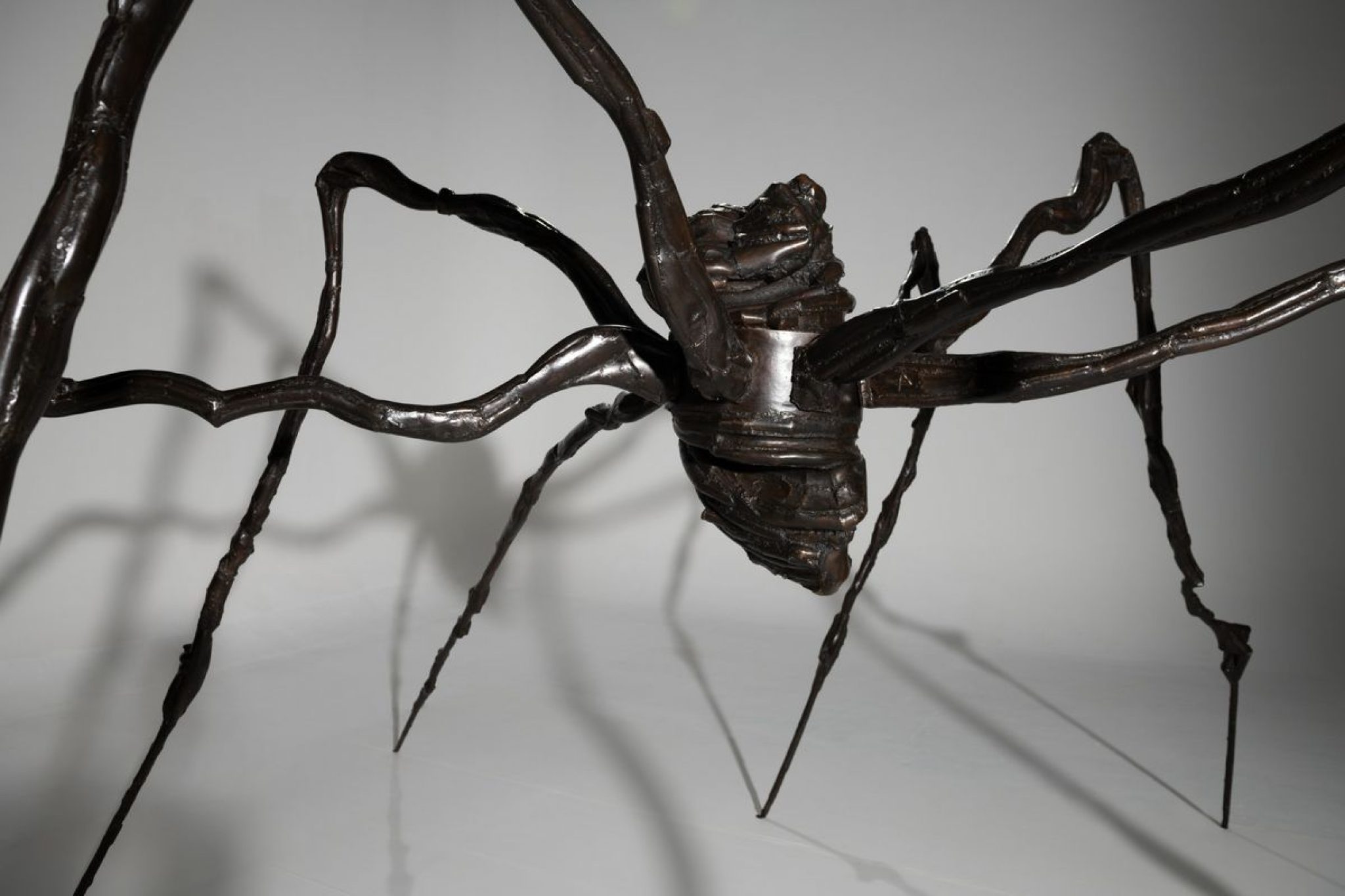 This Giant Spider Sculpture Recently Auctioned for 32.8 million ...